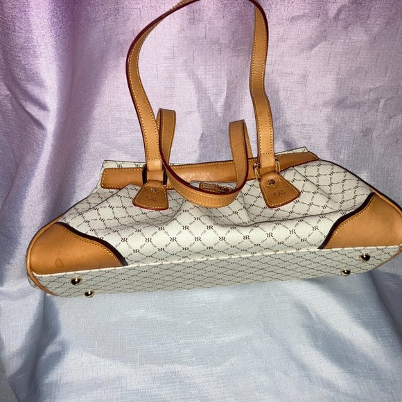 Rioni | Bags | Authentic Rioni Moda Italia Pebble Leather Shoulder ...